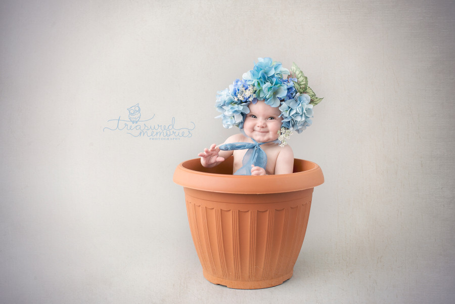 How to make a floral baby bonnet prop - Treasured Memories Photography